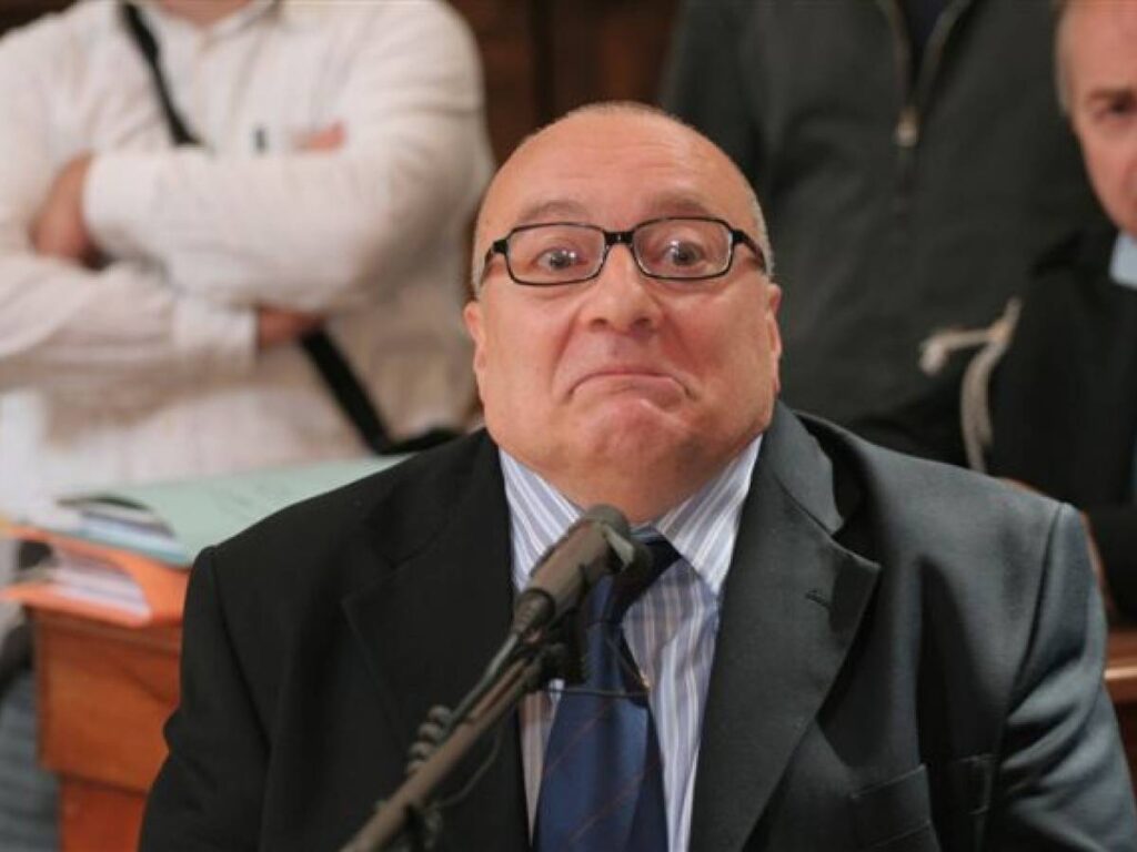 Angelo Izzo si è laureato in Giurisprudenza