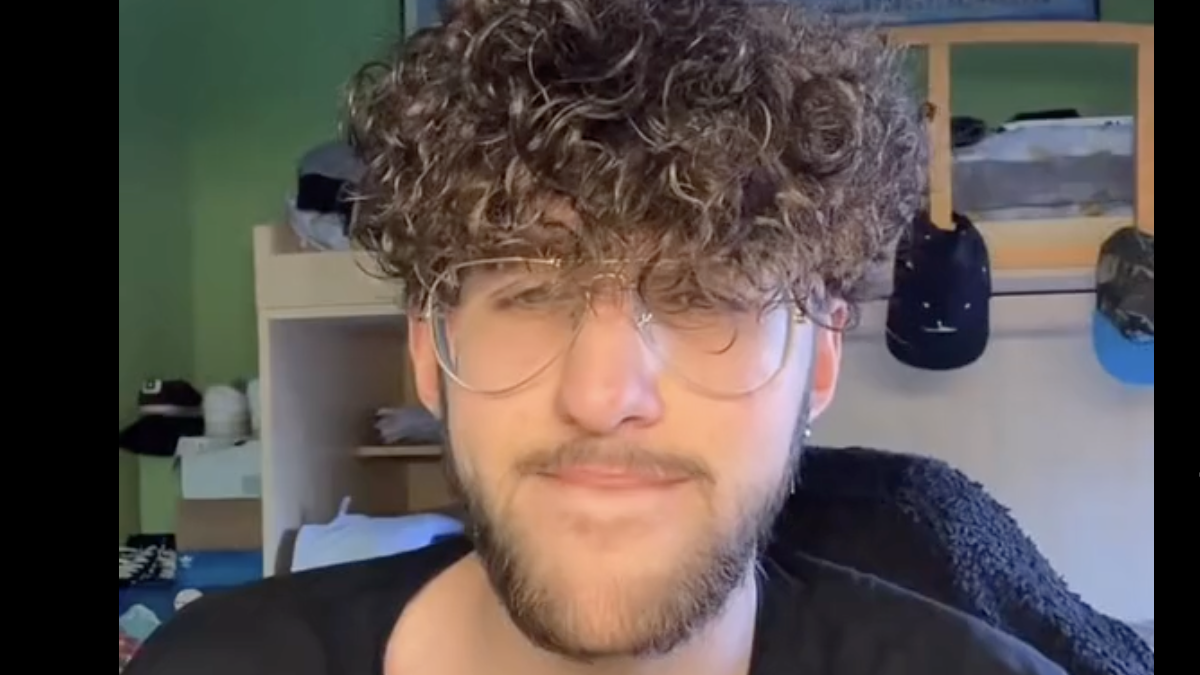 Morto Davide Garufi, il TikToker 21enne suicida: la Procura indaga